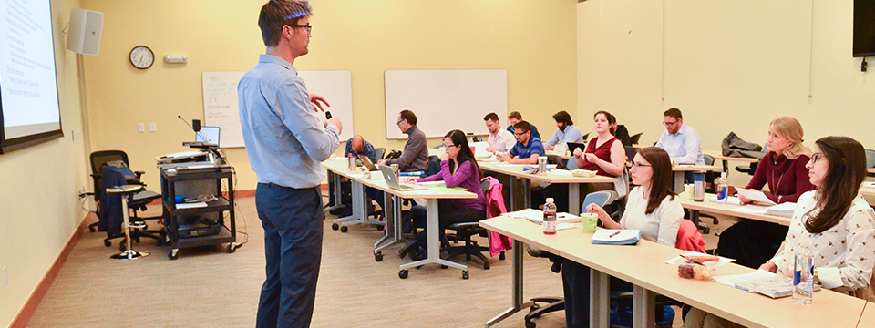 Denver Part Time MBA - South Denver Evening MBA | University of ...