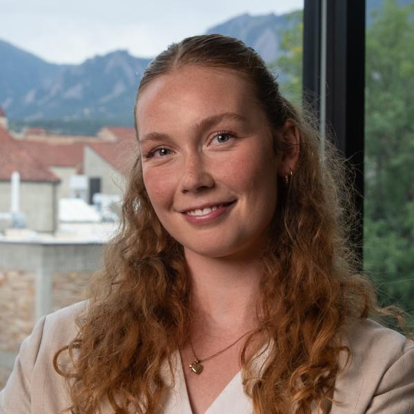 How Frida Formann Is Mastering Basketball and Business | Leeds School ...