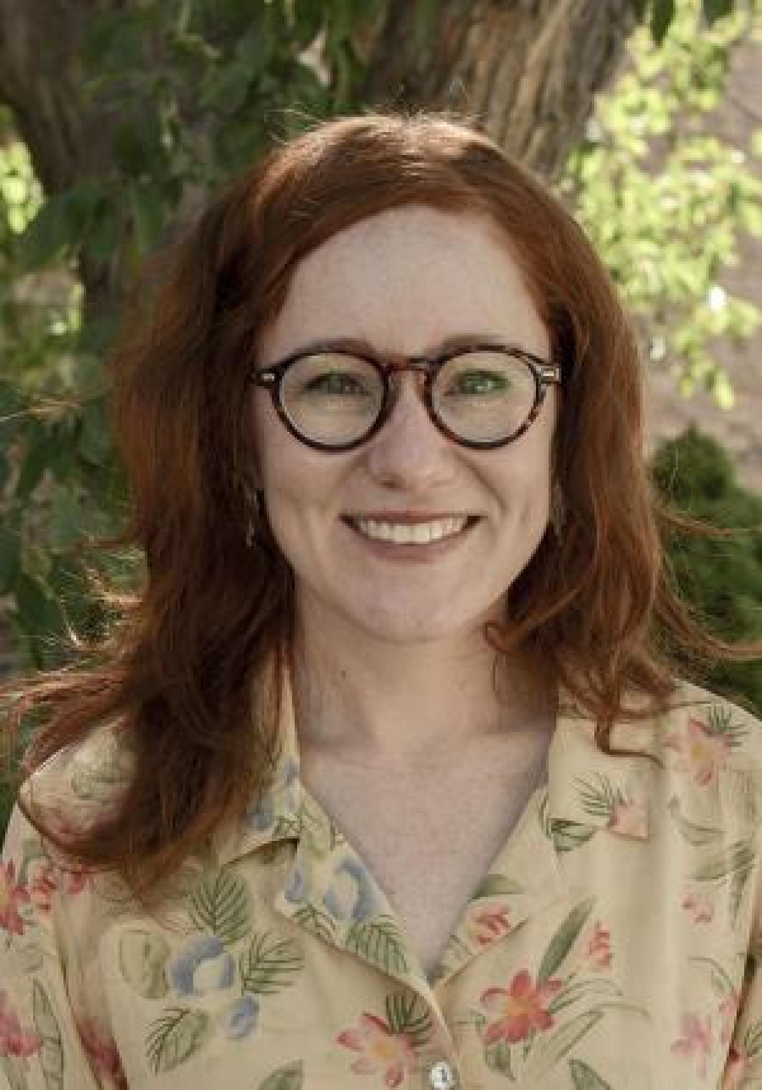 Caitie Dougherty | El Centro BUENO para la Educación Multicultural ...