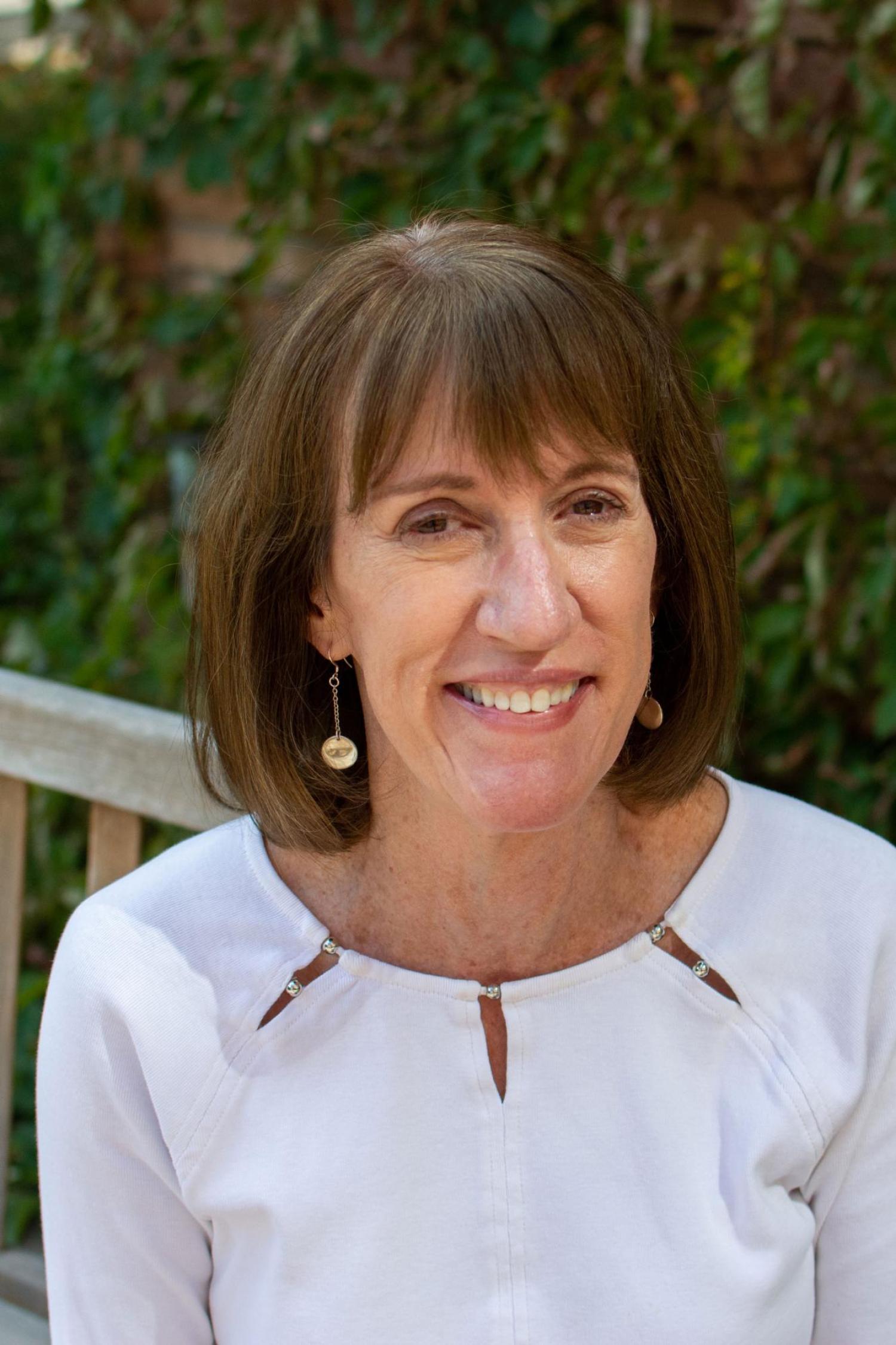 Debra Haffey | El Centro BUENO para la Educación Multicultural ...