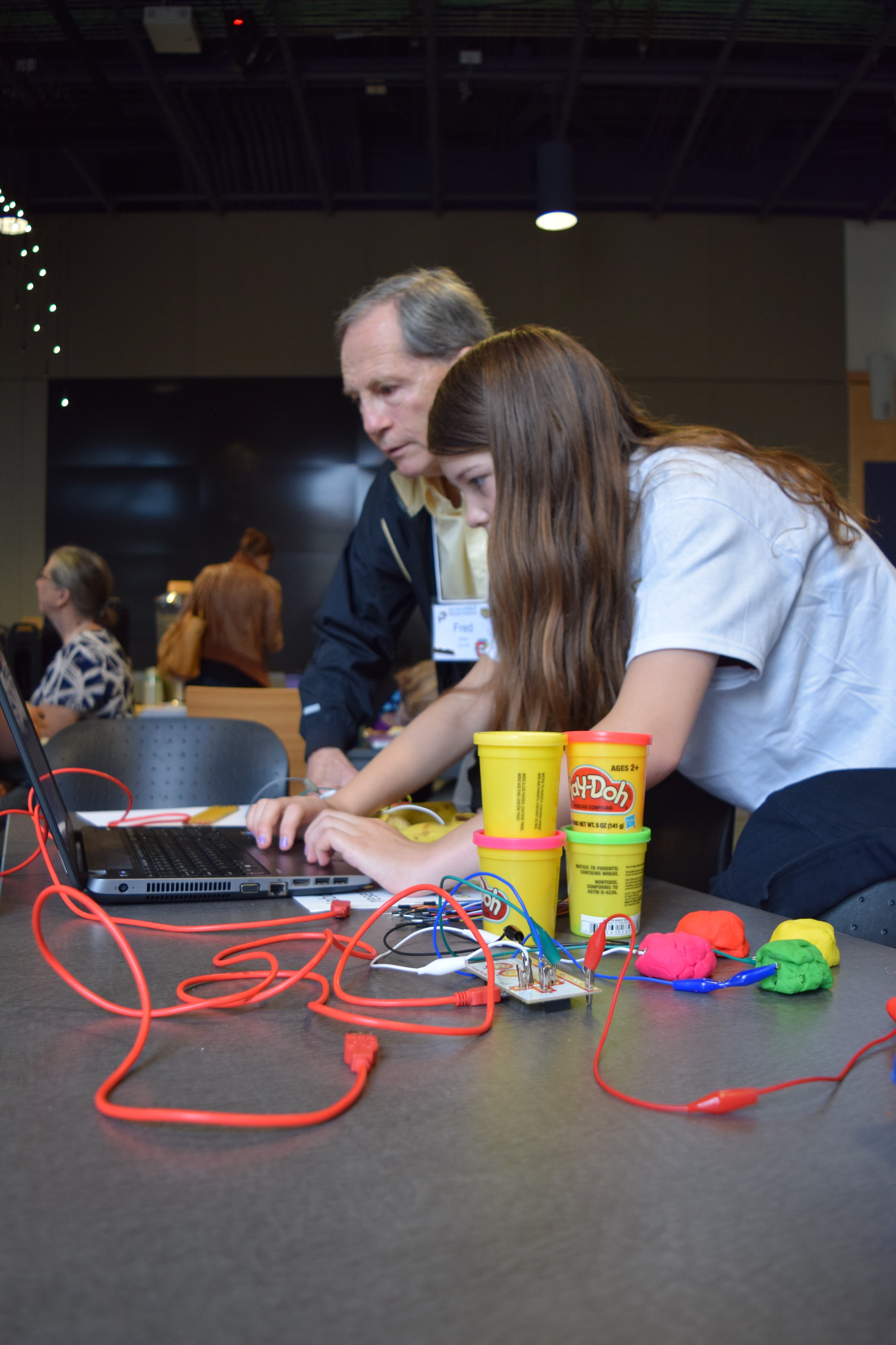 Educators learn to teach computer science through video games ...
