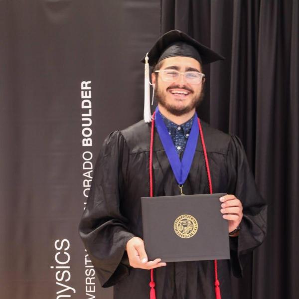 Living The Dream Hasan Elsayed Found His Passion For Teaching Science