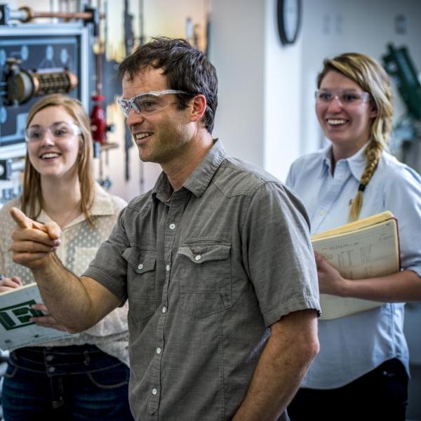 Movin’ on Up: CU Engineering Earns No. 16 Ranking | College of ...