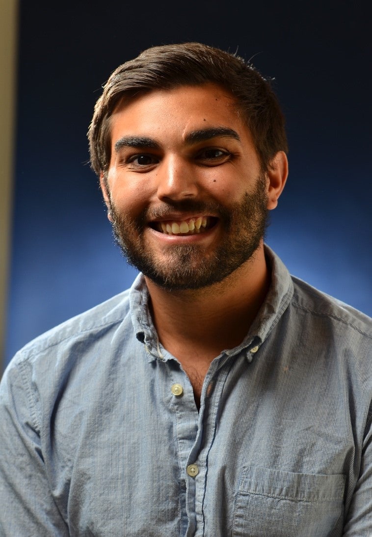 Alex Román | Medlin Research Group | University of Colorado Boulder