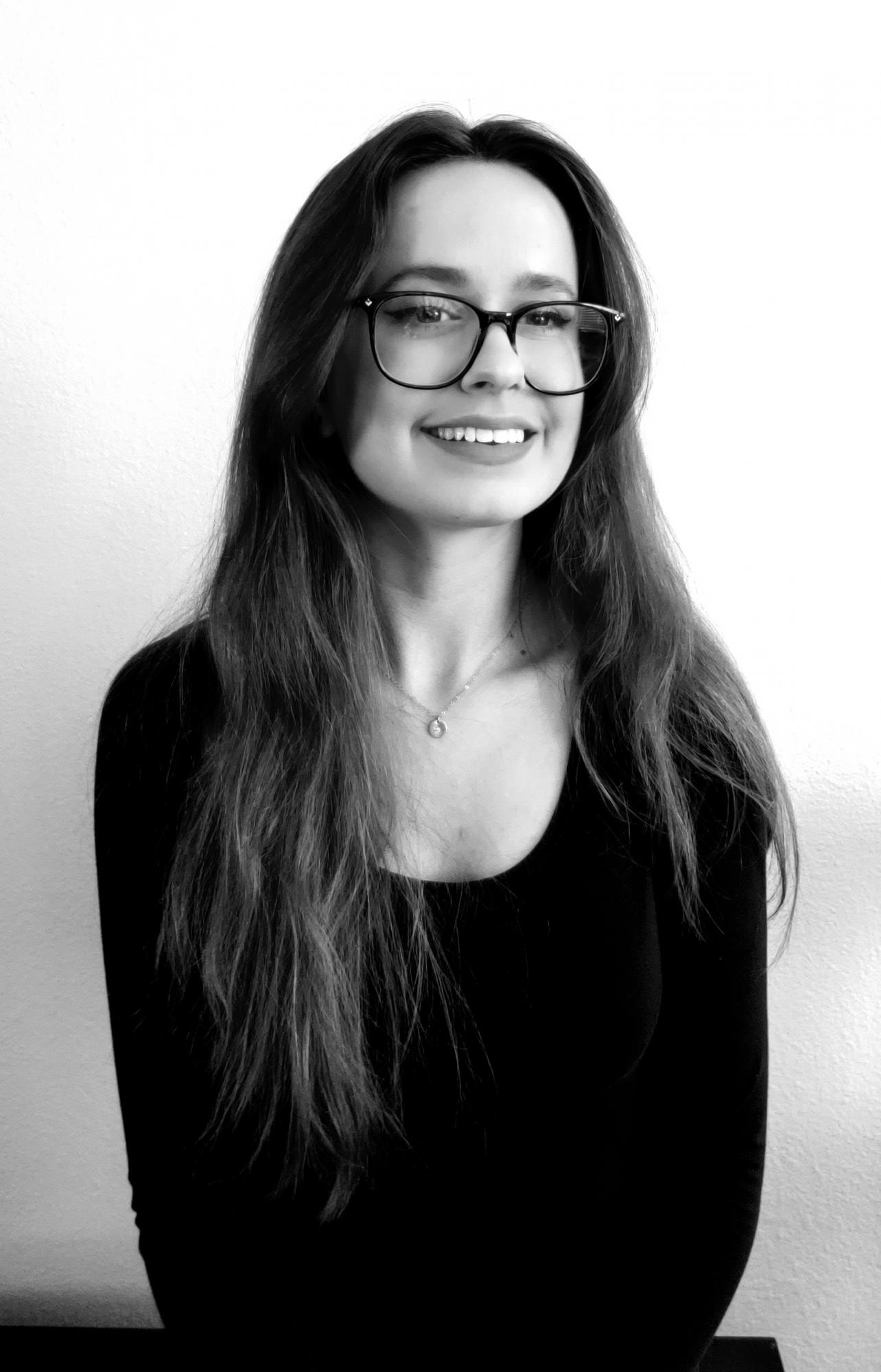 Claire Cummings' work with the Deaf Community during COVID-19 featured ...