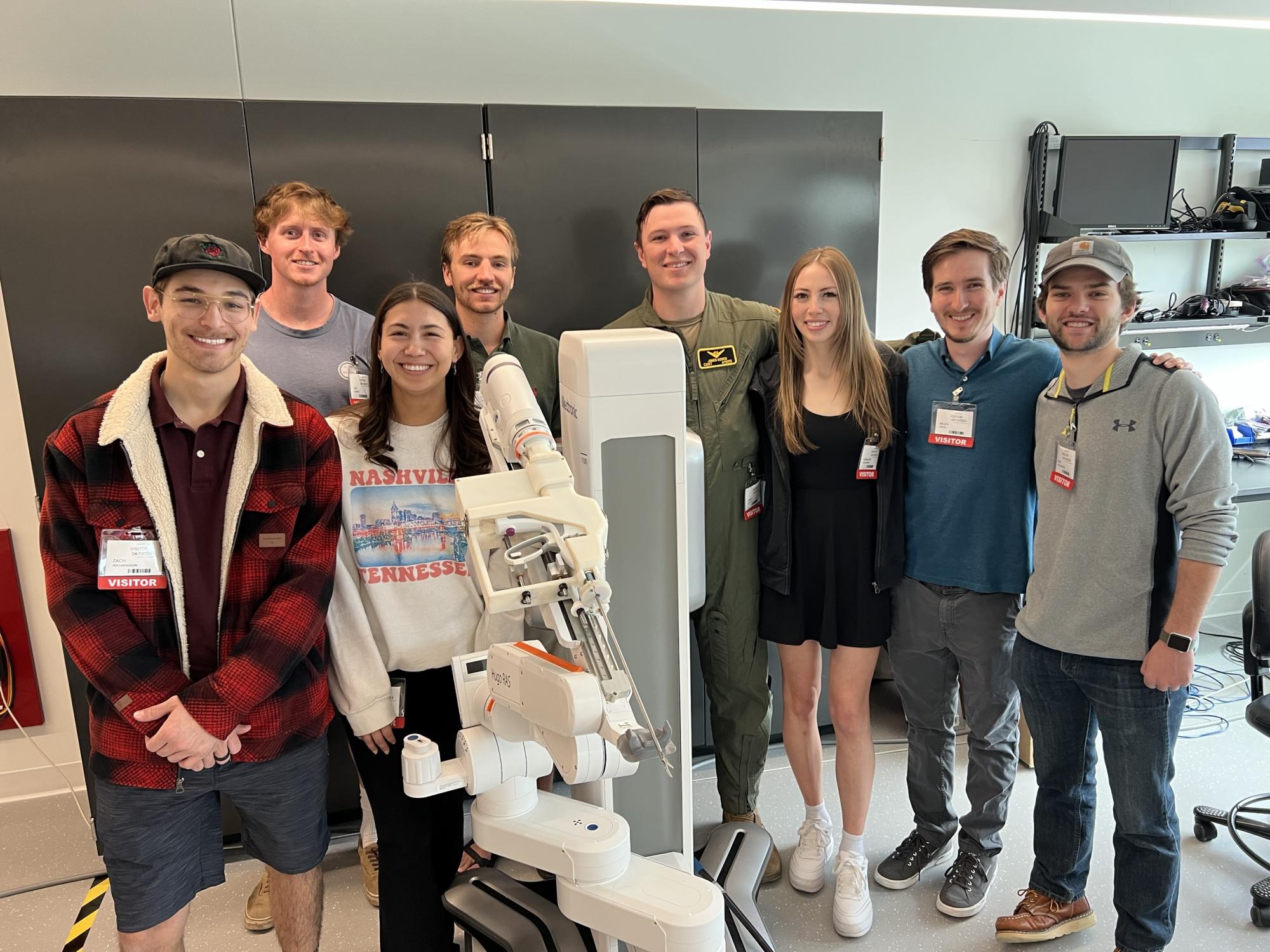 Mechanical engineering students design adapter for surgical robot “Hugo ...