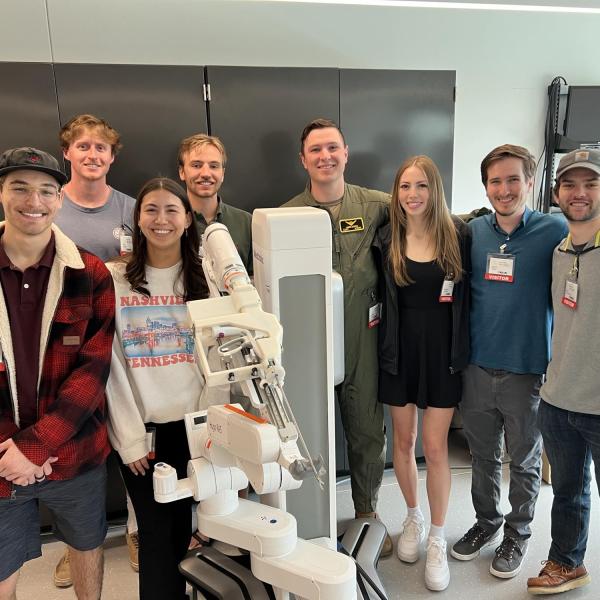 Mechanical engineering students design adapter for surgical robot “Hugo ...