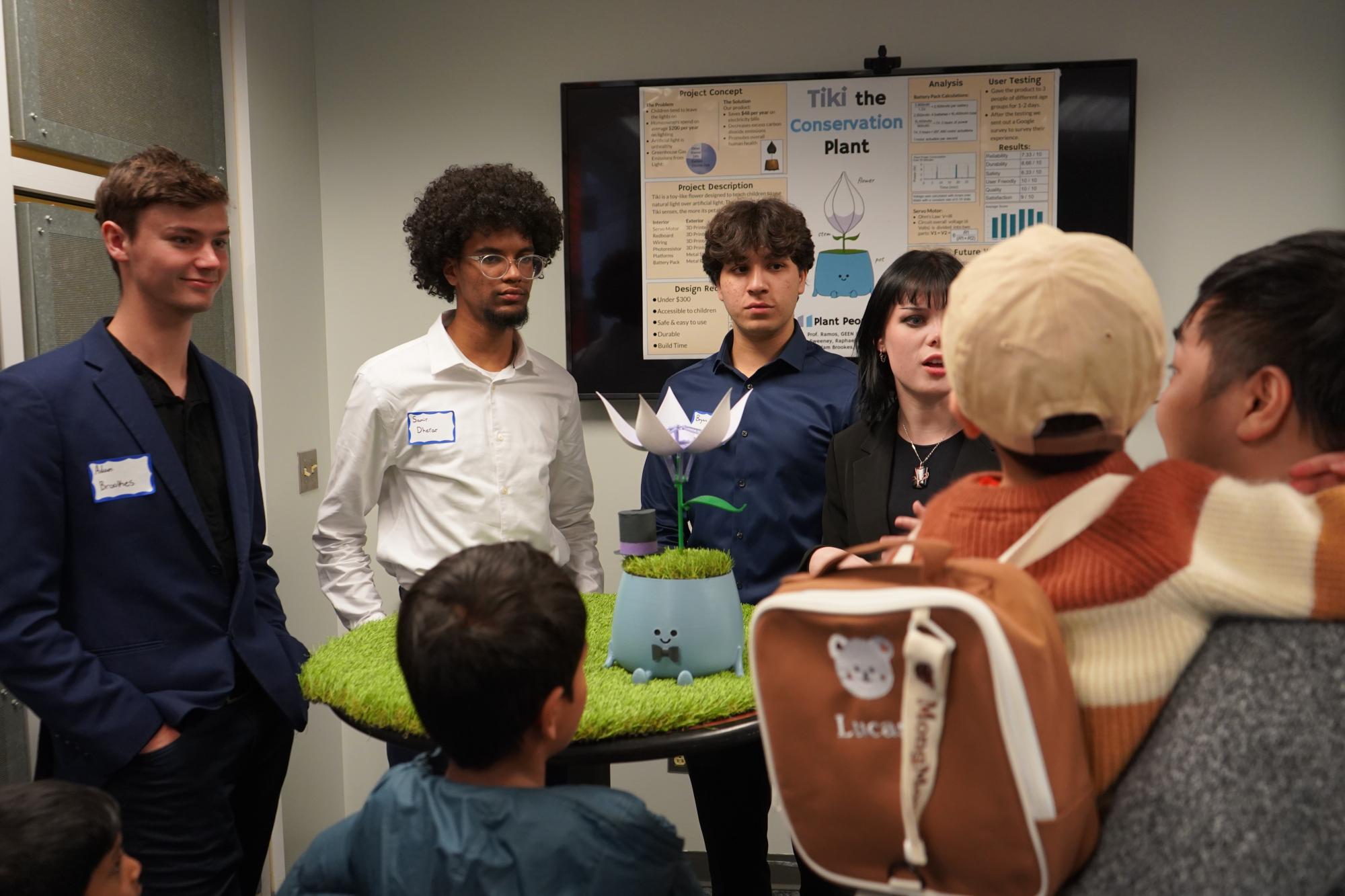 Engineering projects expo celebrates collaborative, interdisciplinary ...