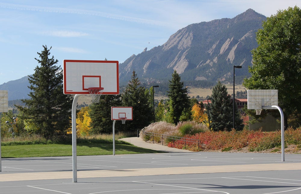 Outdoor Lighted Basketball Courts | Recreation Services | University of ...