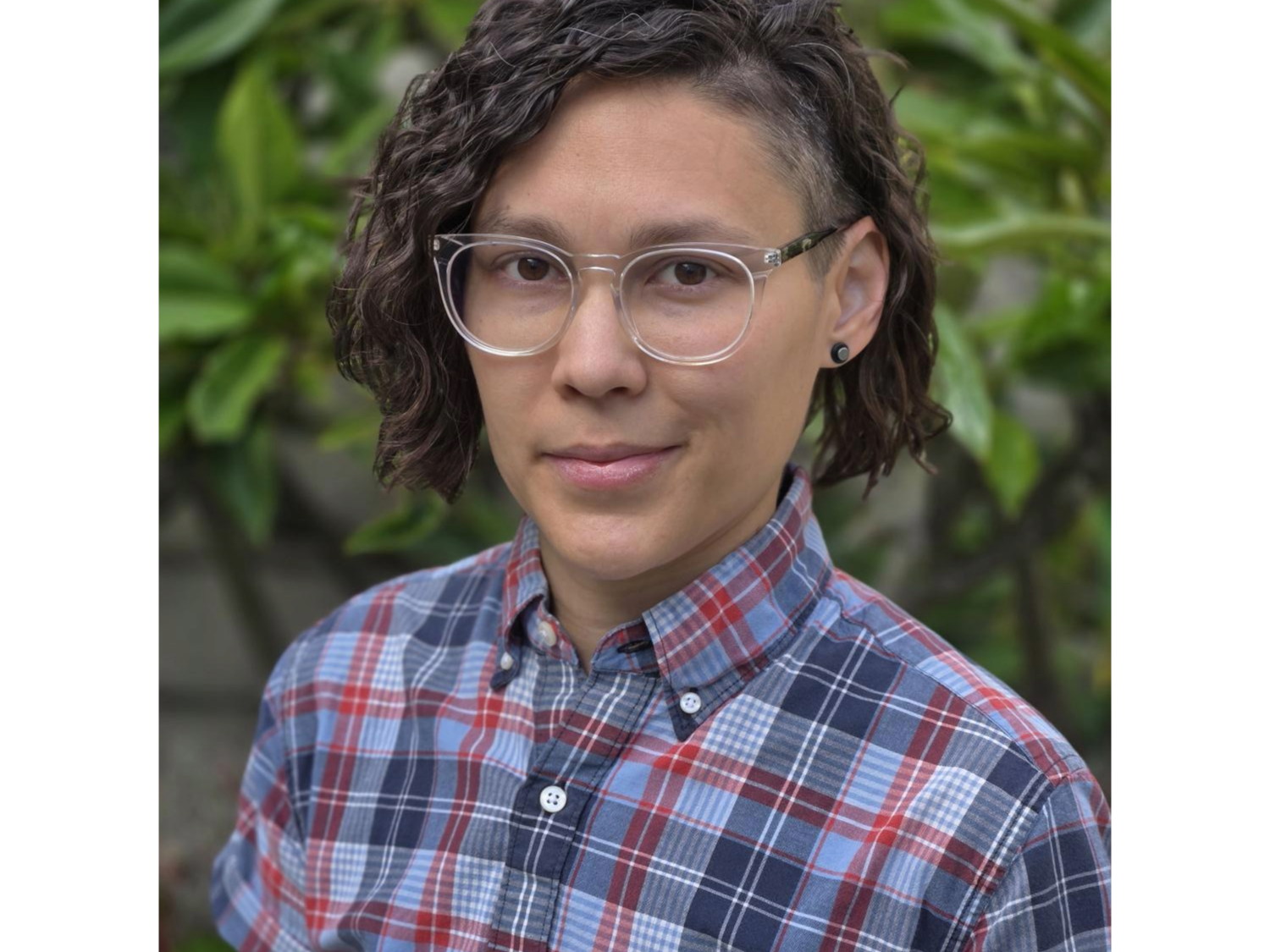 Holland Karaghiaulleian | Soft Matter Physics Smalyukh Research Group ...