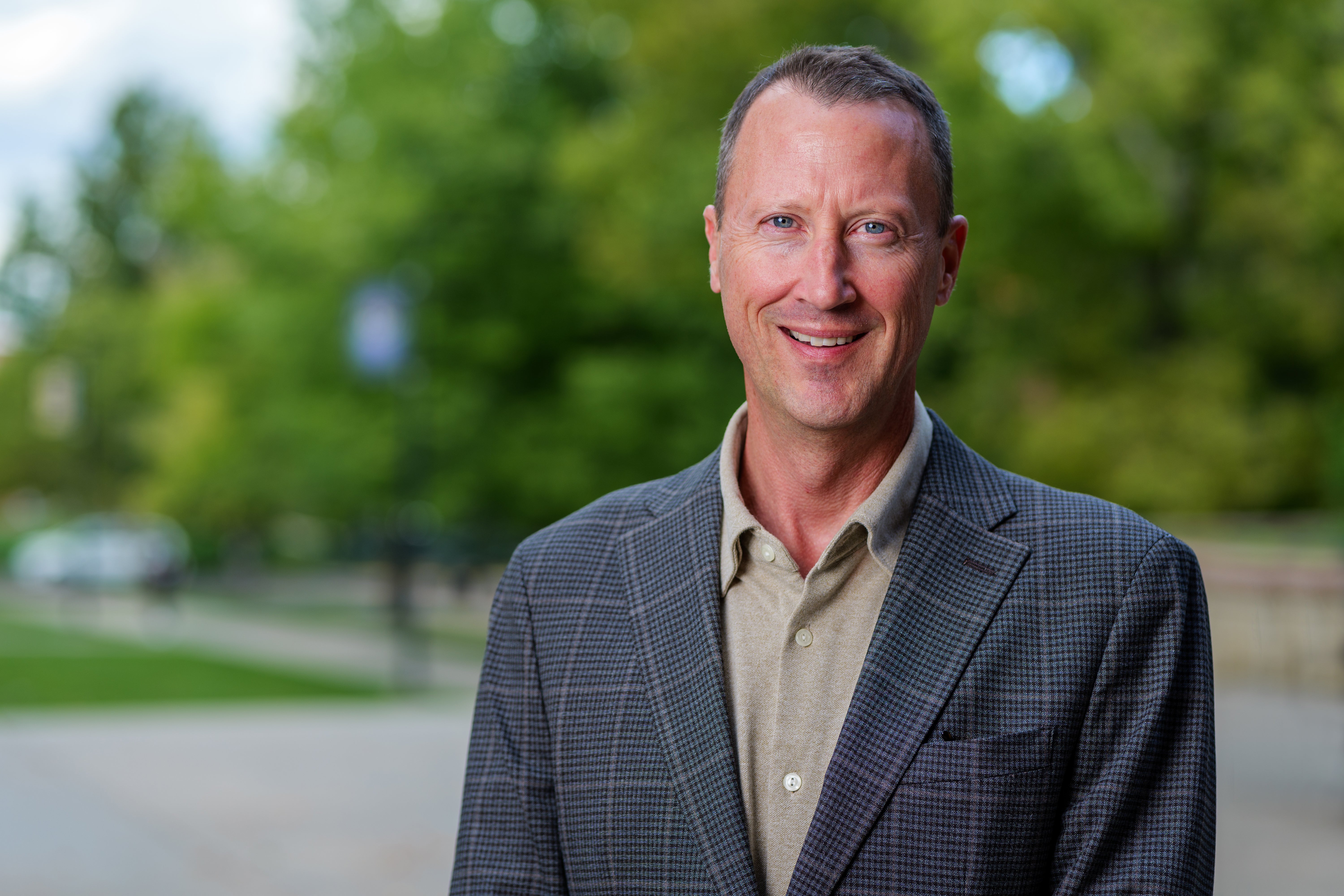 Vice Chancellor Jon Leslie announces transition from leadership role ...