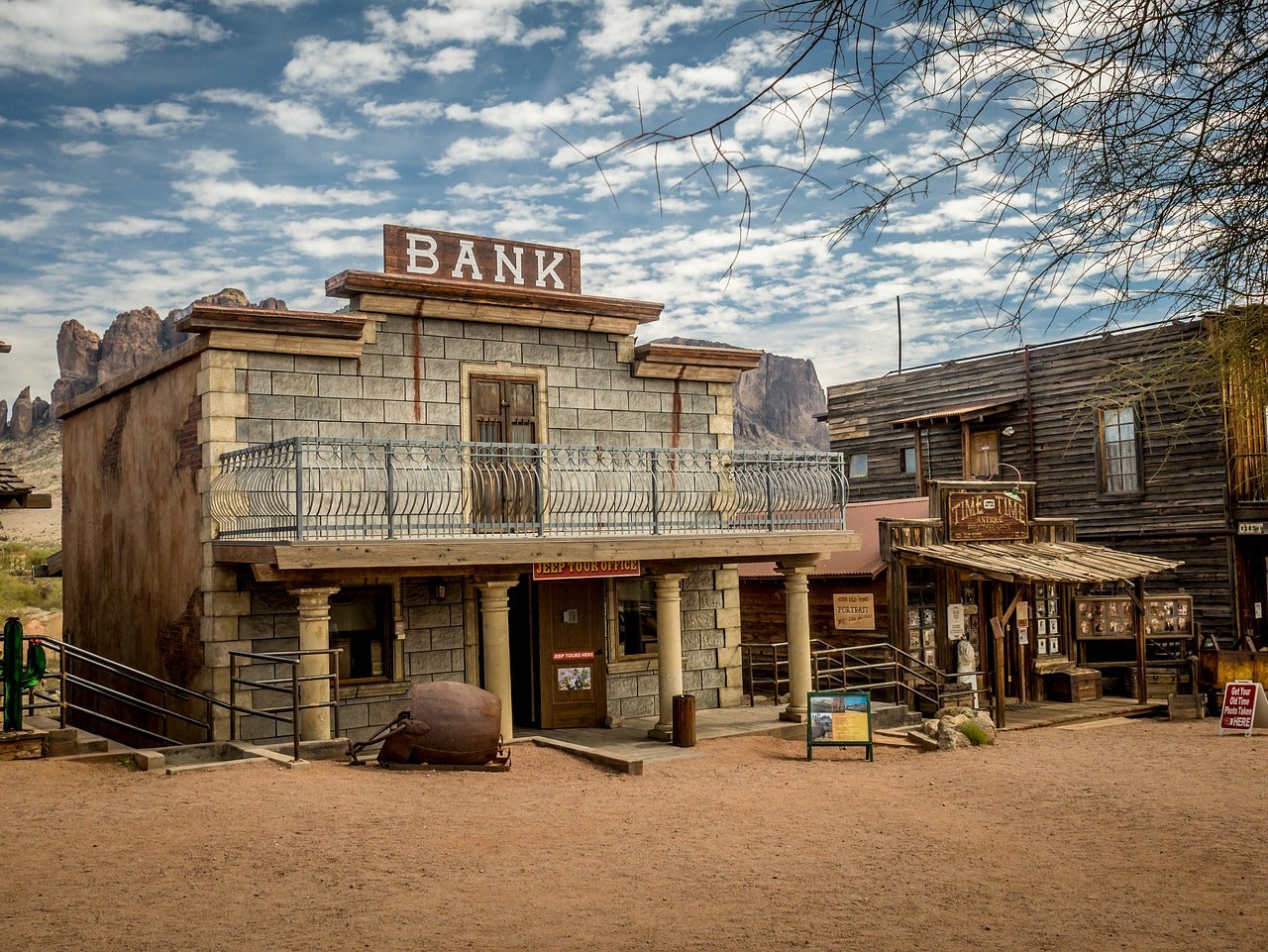 Growing up in a bank desert has major costs | CU Boulder Today ...