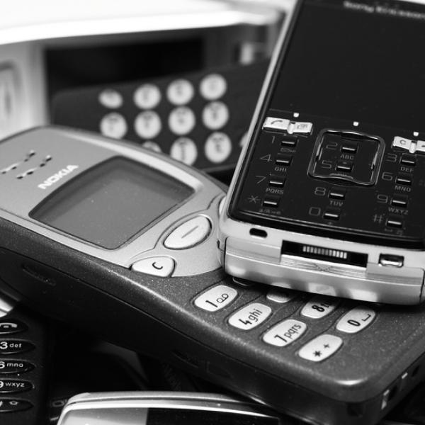 October eco-tip: Recycling cell phones | CU Boulder Today | University ...